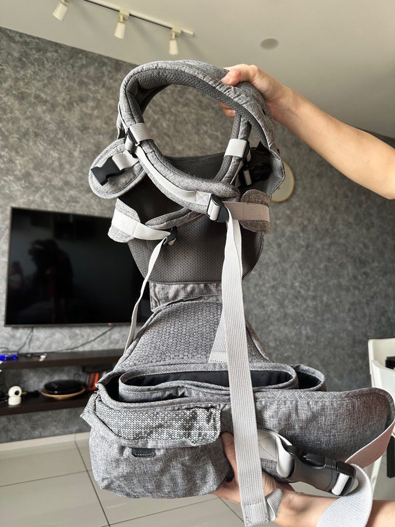 Mimosa AirPlush hipset carrier, Babies & Kids, Going Out, Carriers ...