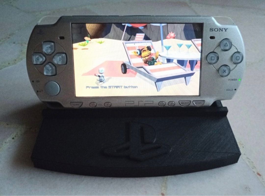 Modded PSP 2000, Video Gaming, Video Game Consoles, PlayStation on ...