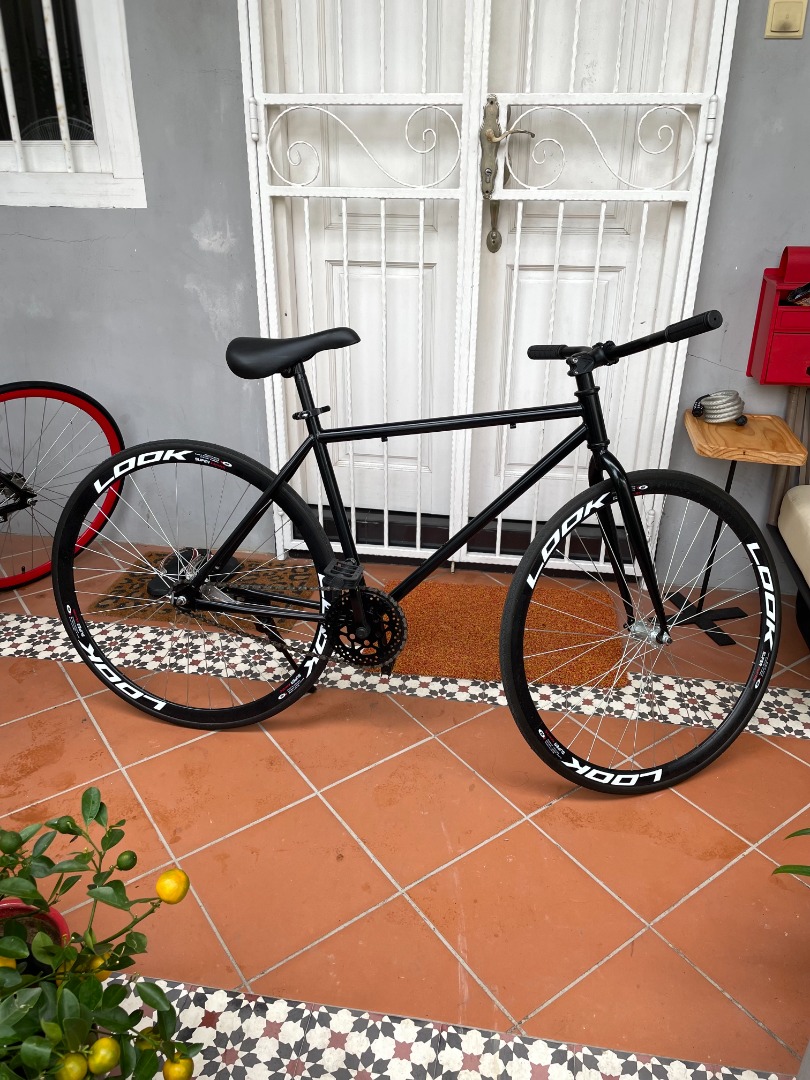 New fixed gear city road bike, Sports Equipment, Bicycles & Parts ...