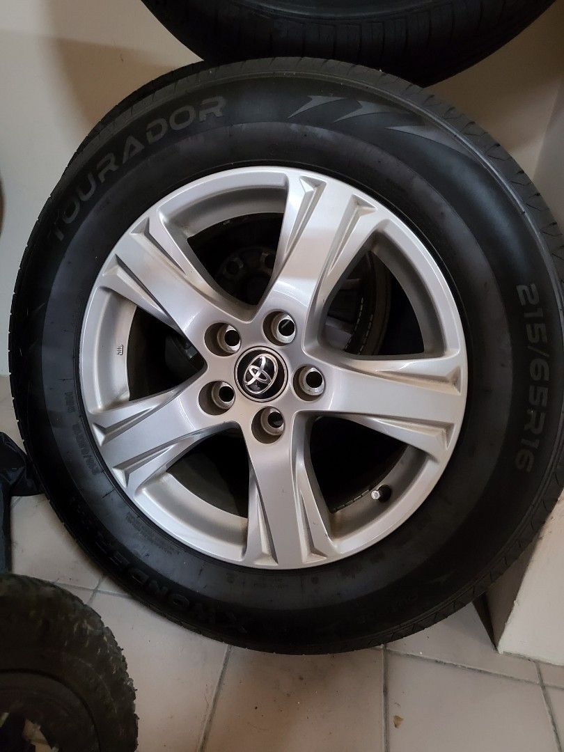 Original Toyota Alphard rim and tyre, Car Accessories, Tyres & Rims on ...