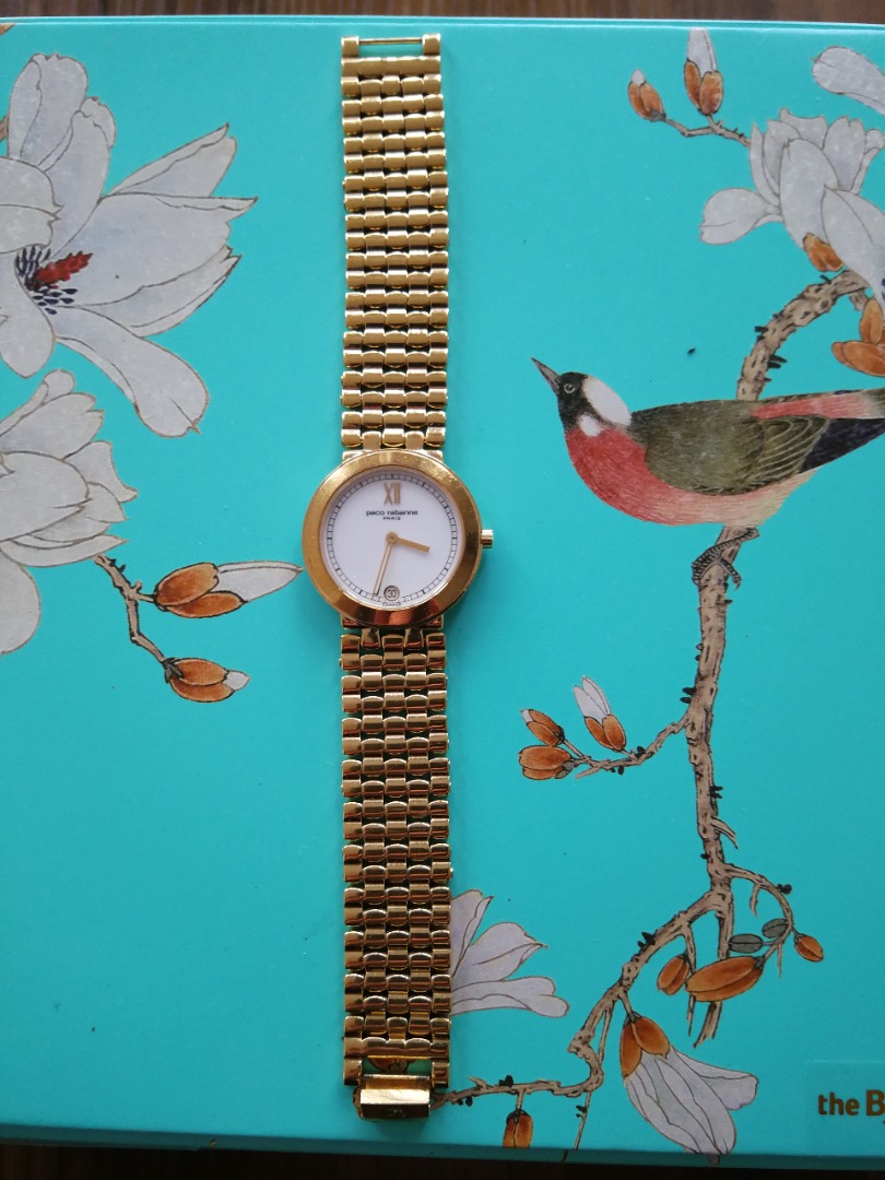 Paco Rabanne - Quartz Gold watch, 名牌, 手錶 - Carousell
