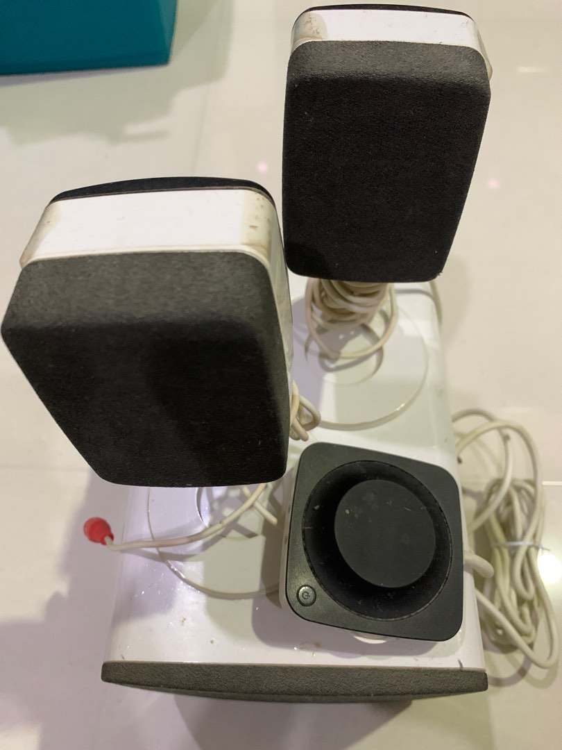 PC speakers to sell, Audio, Other Audio Equipment on Carousell