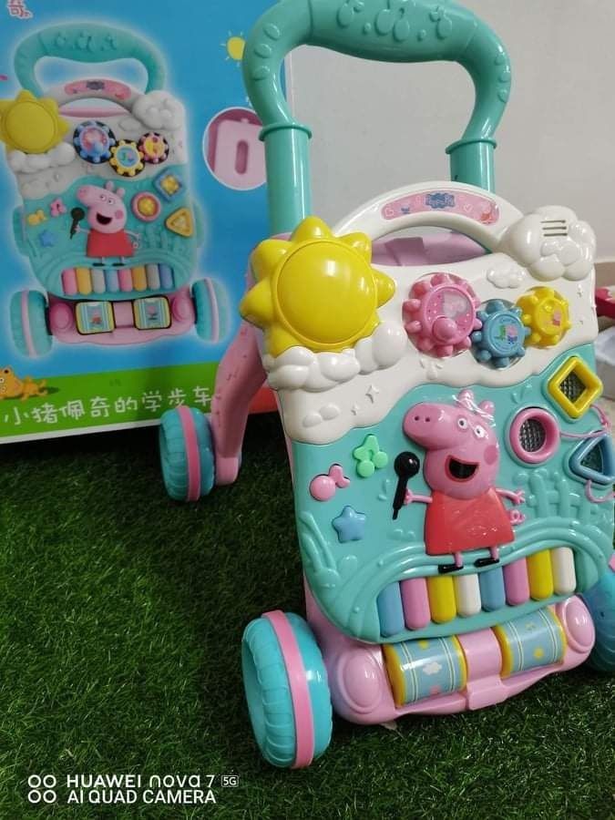 Peppa pig baby walker push walker, Babies & Kids, Infant Playtime on ...