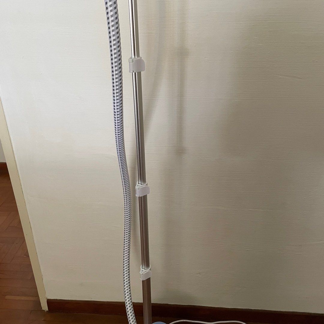 Philips Garment Steamer GC482, TV & Home Appliances, Irons & Steamers ...