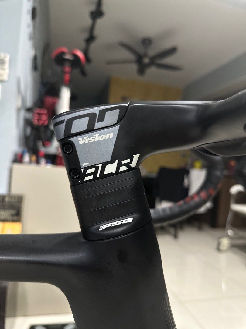 Polygon Helios A8X ( frame only) size M, Sports Equipment, Bicycles ...