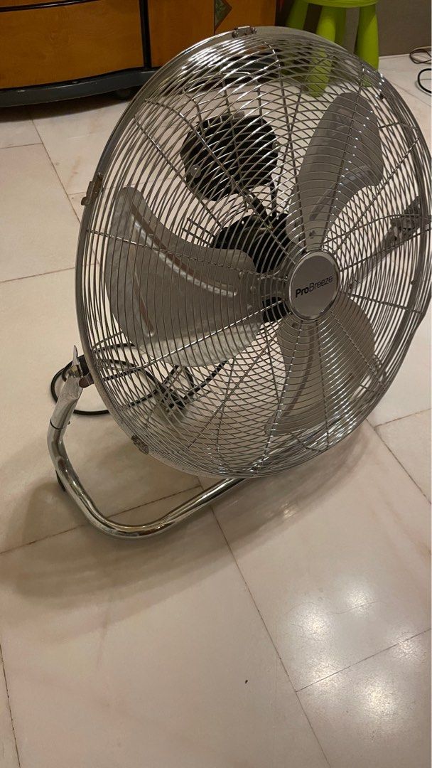 Probreeze adjustable gym floor fan 20 inch, Furniture & Home Living ...