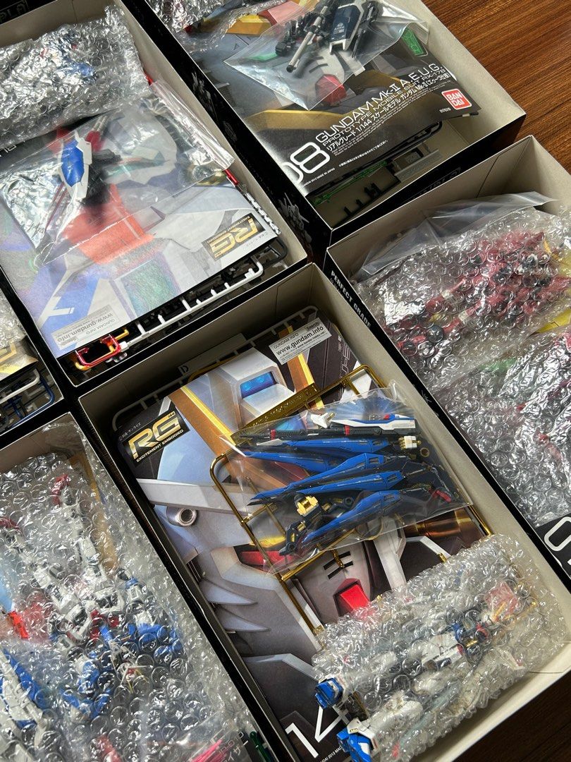 RG & HG Gundam (Built) Real Grade & High Grade Gunpla ($15 - $30) Lowest Market Price, Hobbies ...