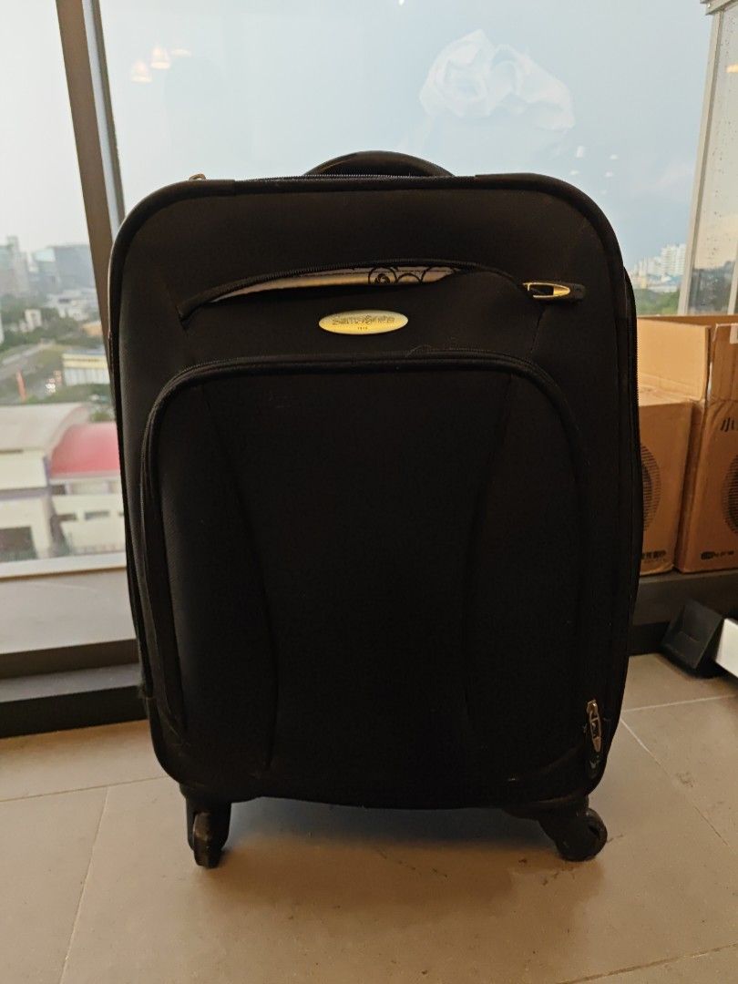 Samsonite Cabin Luggage, Hobbies & Toys, Travel, Luggage on Carousell