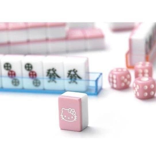 Sanrio Hello Kitty mahjong set, Hobbies & Toys, Toys & Games on Carousell