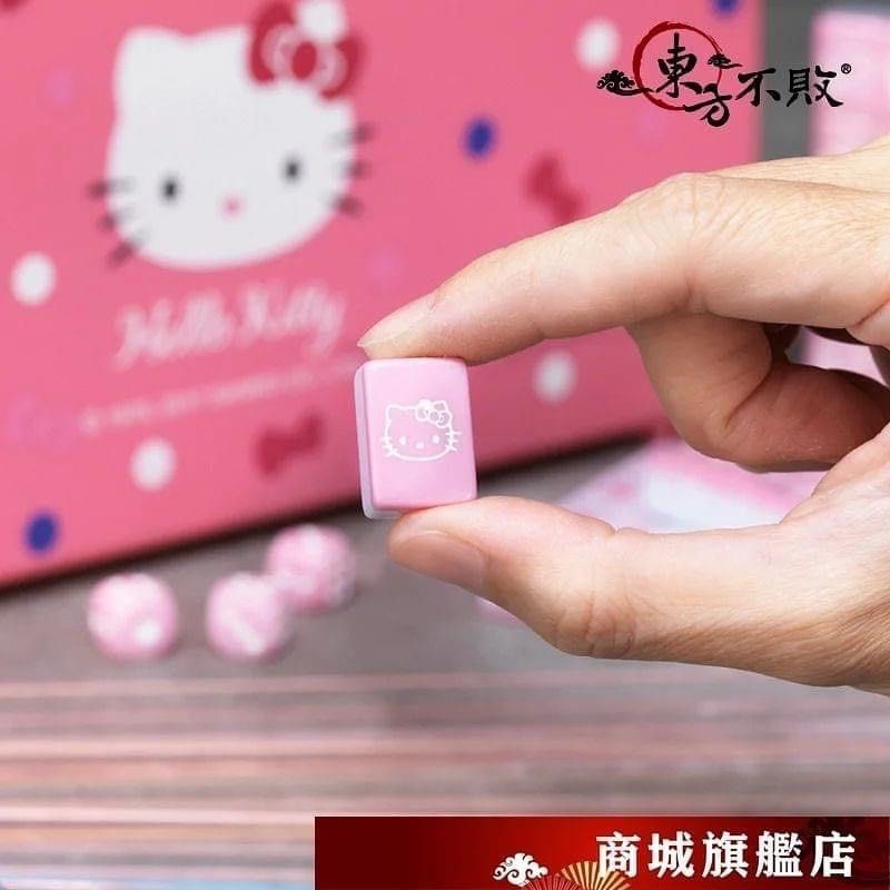 Sanrio Hello Kitty mahjong set, Hobbies & Toys, Toys & Games on Carousell