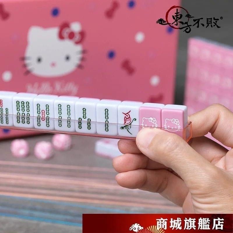 Sanrio Hello Kitty mahjong set, Hobbies & Toys, Toys & Games on Carousell