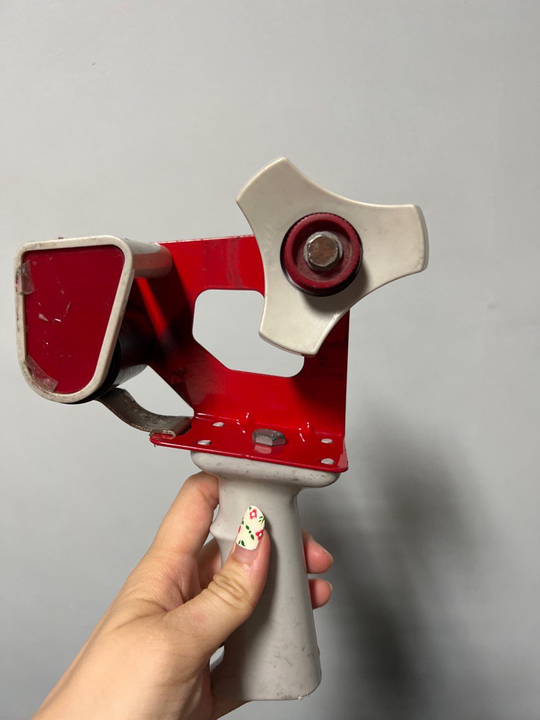 Scotch Tape Machine for taping cartons/boxes, Everything Else on Carousell