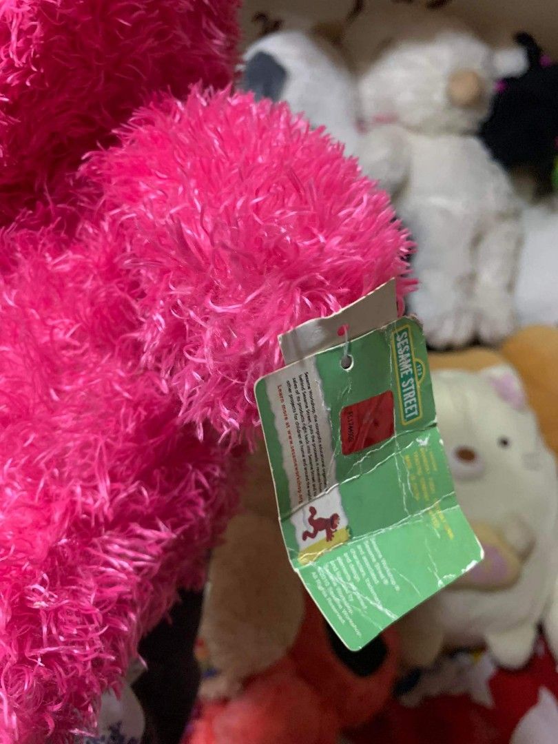 Sesame street pink elmo on Carousell