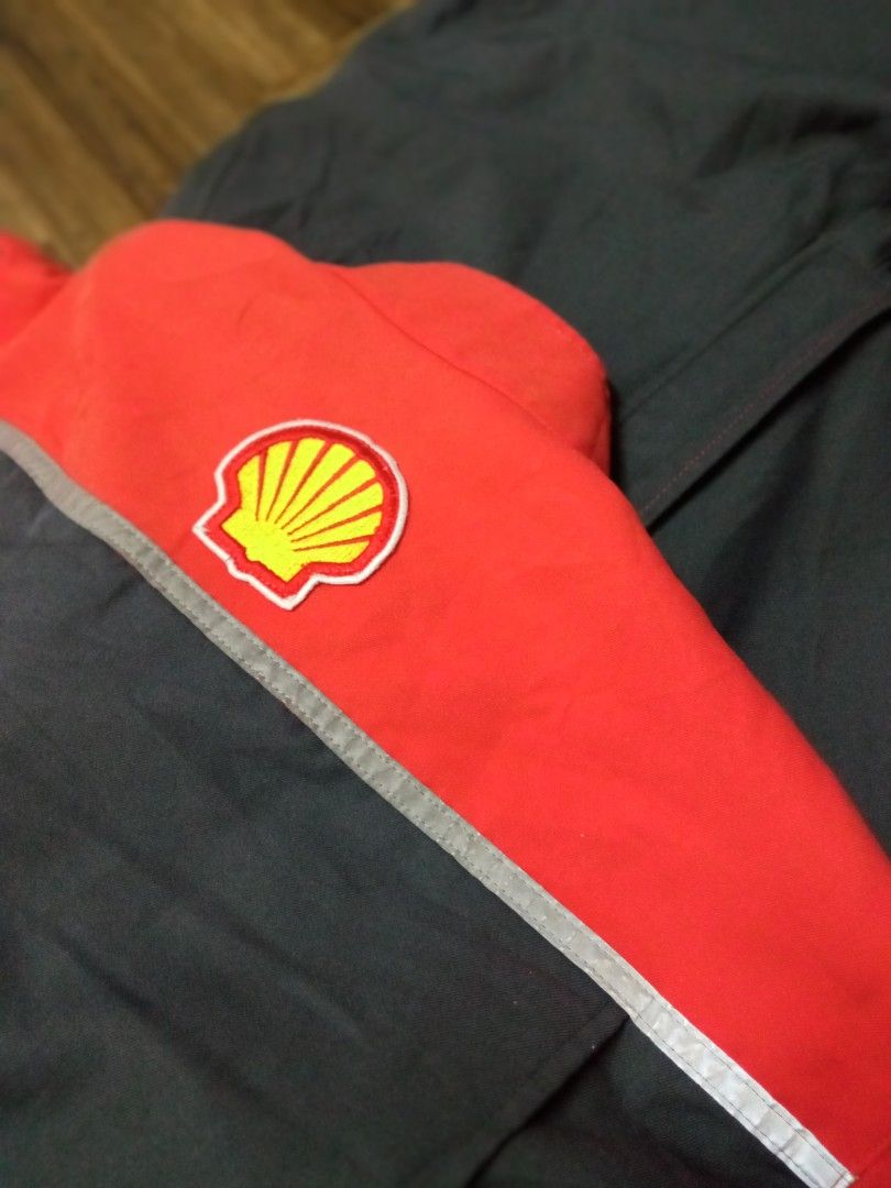 Shell X Ferrari Coverall, Men's Fashion, Coats, Jackets and Outerwear ...