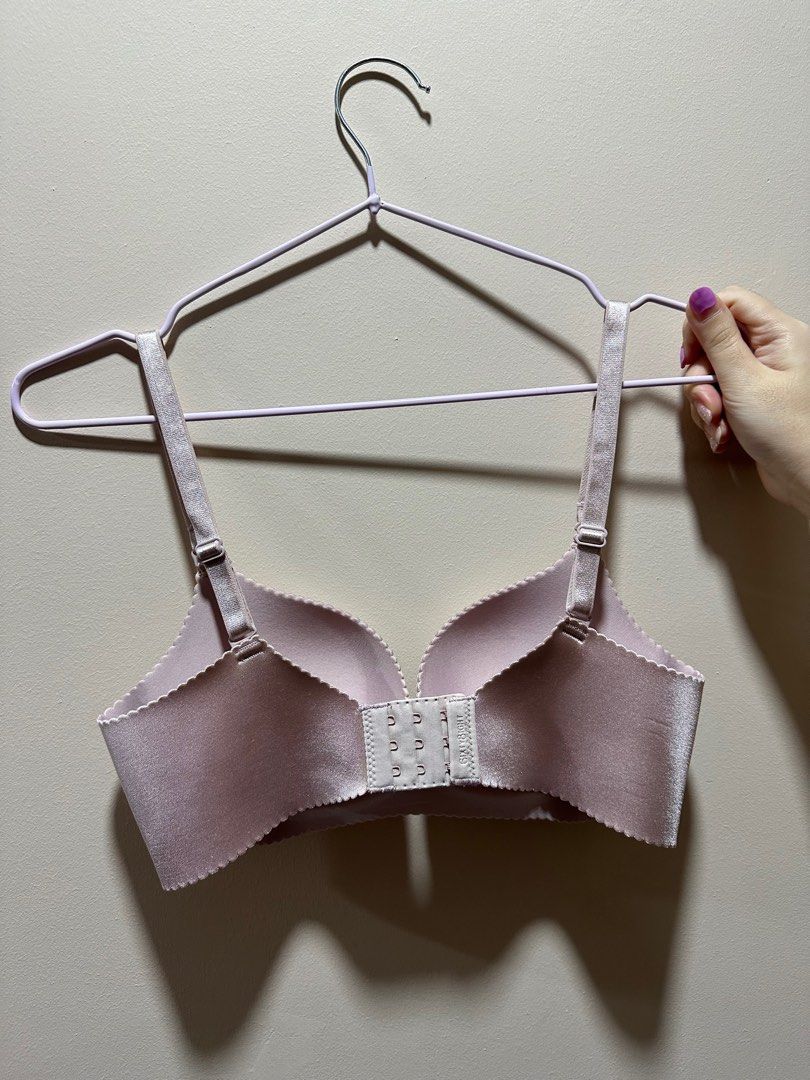 SixtyEight Bra B75, Women's Fashion, New Undergarments & Loungewear on Carousell