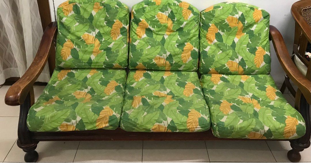 Sofa Kayu Free Span, Furniture & Home Living, Furniture, Sofas on Carousell