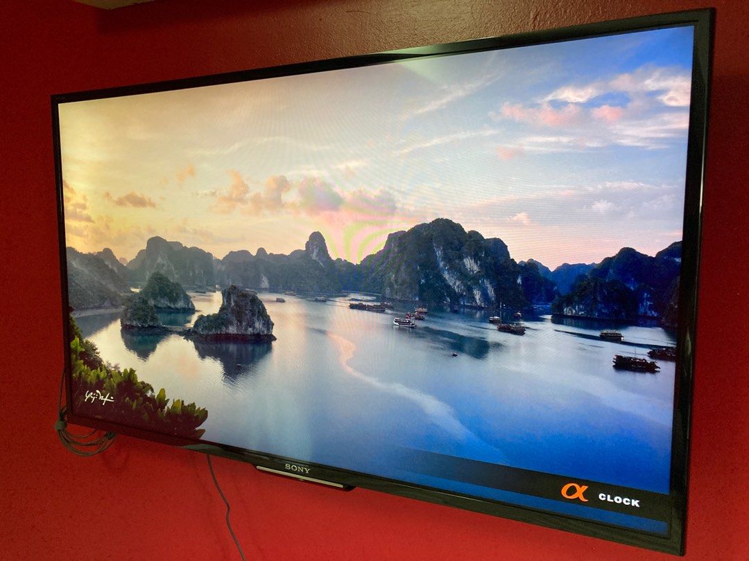 Sony KDL40, TV & Home Appliances, TV & Entertainment, TV on Carousell