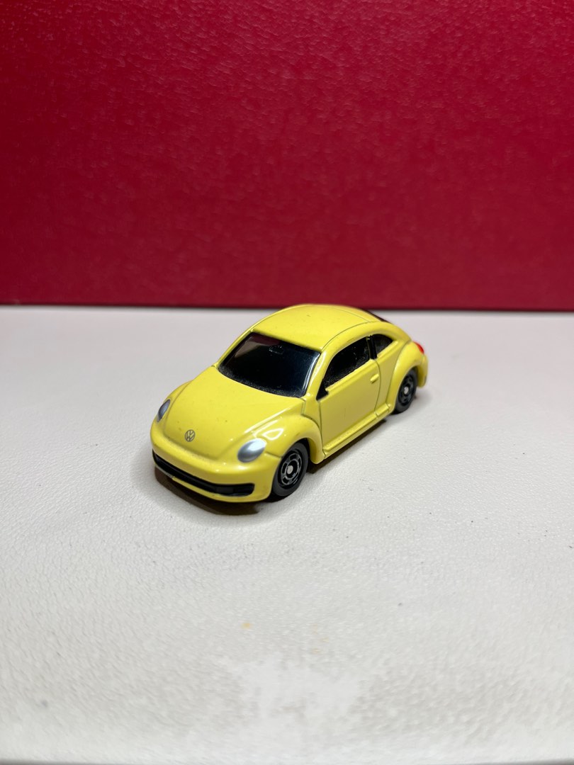 TAKARA TOMY / TOMICA Volkswagen Beetle & Range Rover, Hobbies & Toys ...