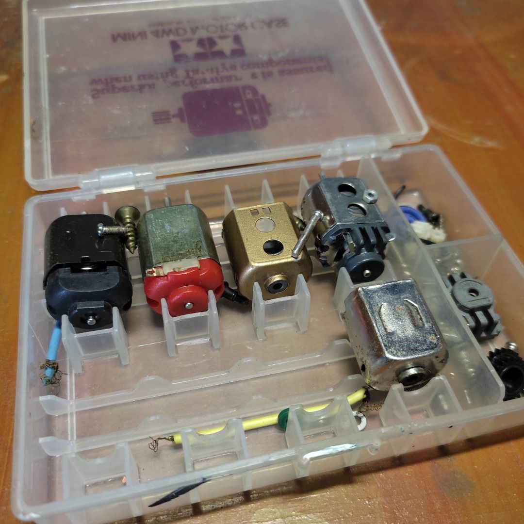 Tamiya Mini 4WD Motor Case With Other Motors and Parts, Hobbies & Toys ...