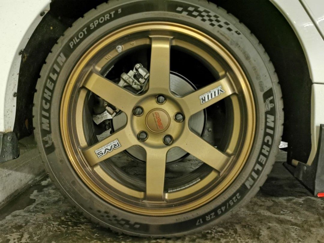 Rays Volk Racing TE37 Design Rims 17" w Michelin PS5 Tyres, Car ...