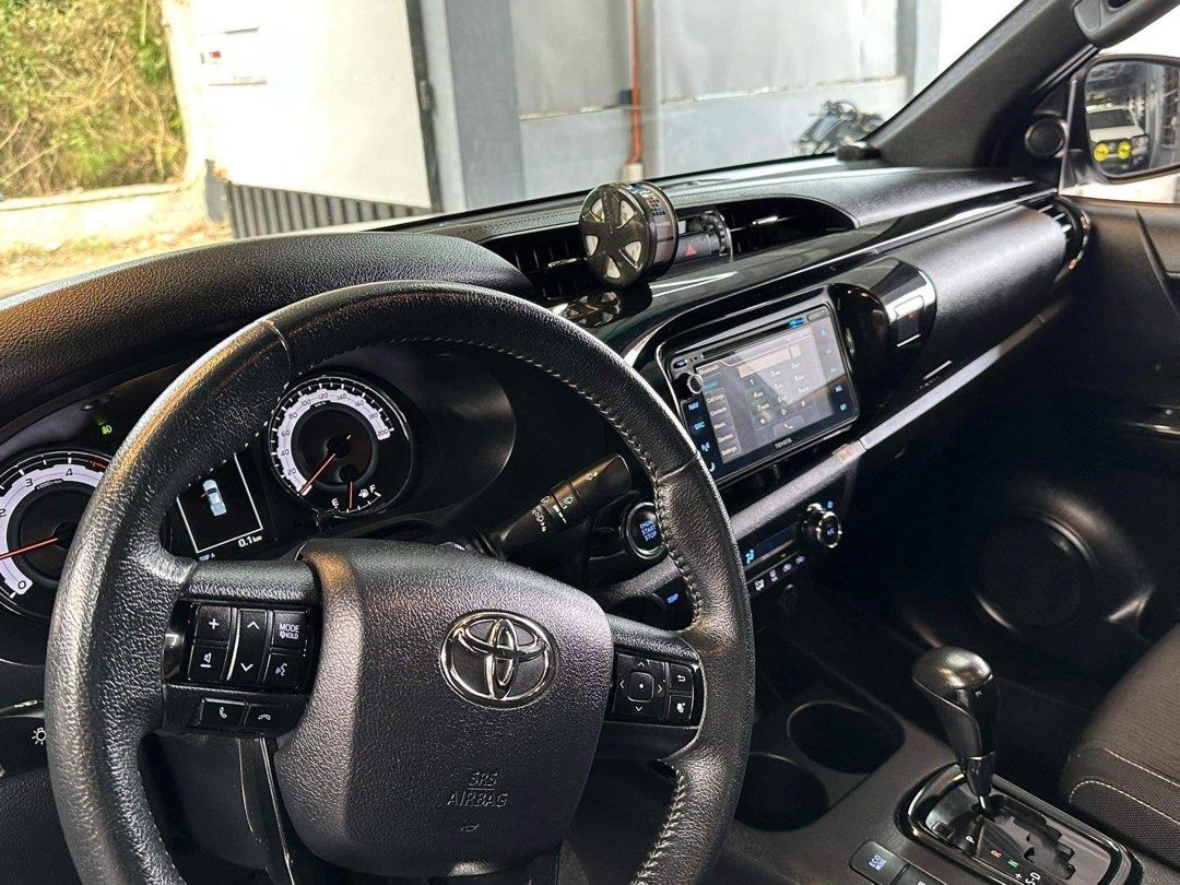 Toyota Conquest Hilux conquest Auto on Carousell