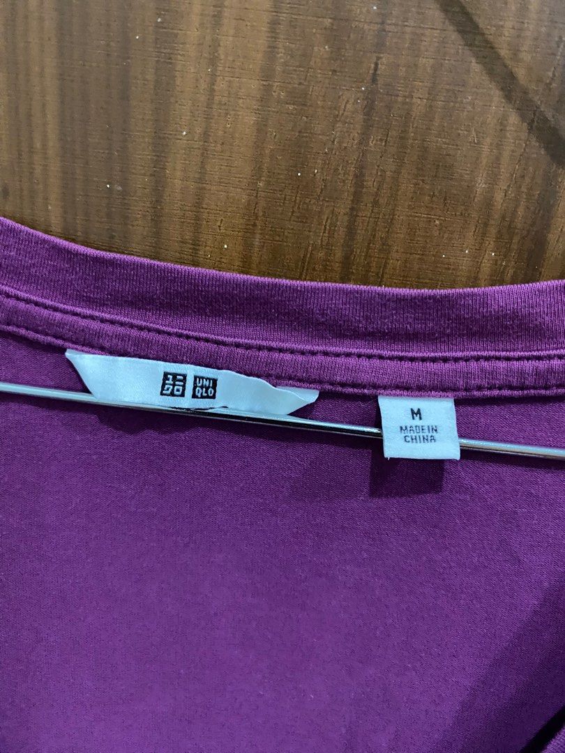 Uniqlo Basic Tee, Women's Fashion, Tops, Blouses on Carousell