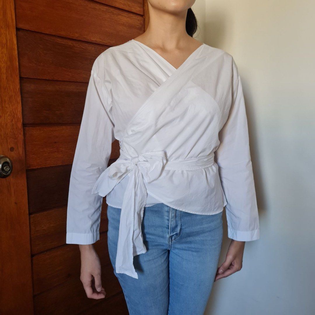 Uniqlo white wrap around, Women's Fashion, Tops, Blouses on Carousell