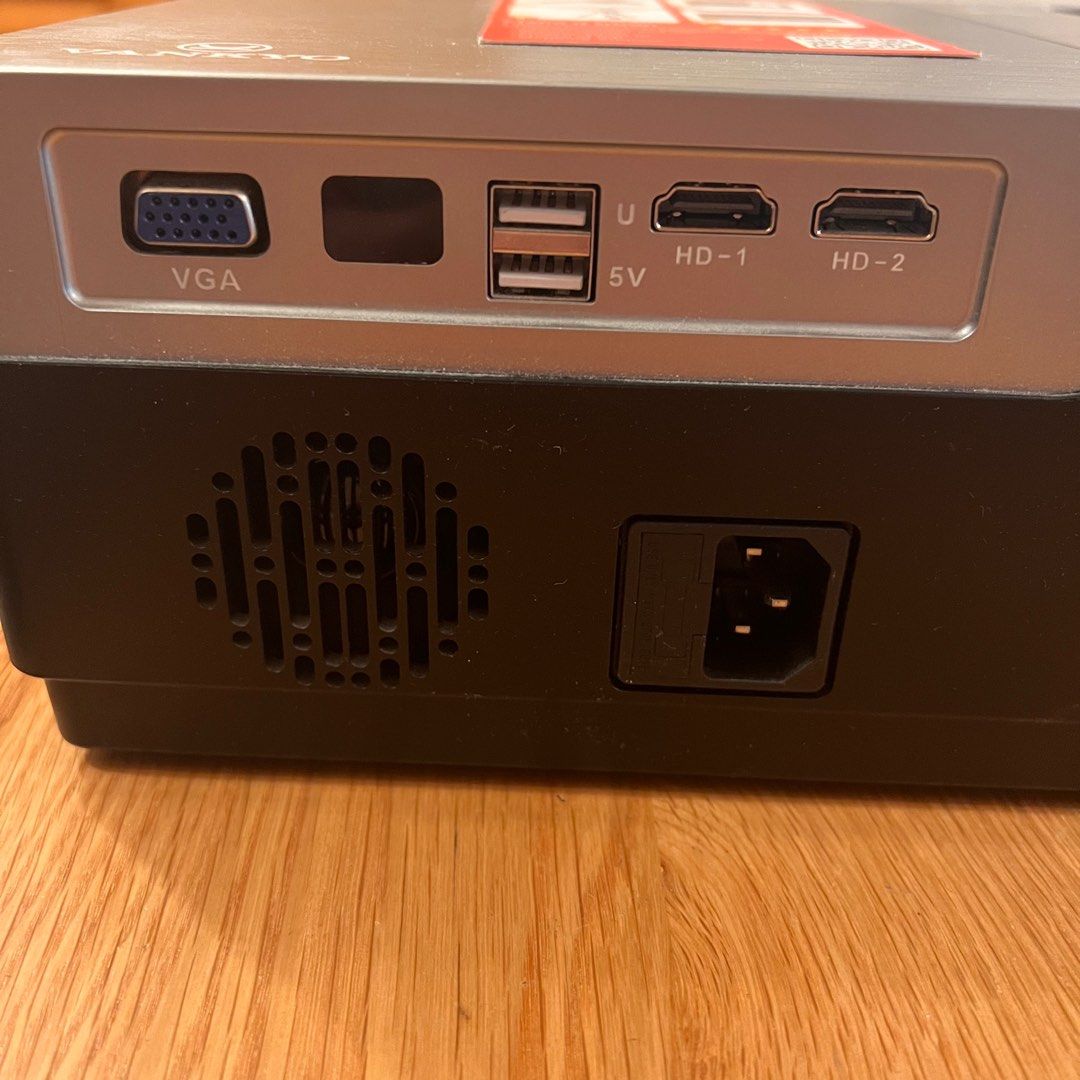 Vankyo Performance V600, 家庭電器, 電視 & 其他娛樂, 投影機 - Carousell