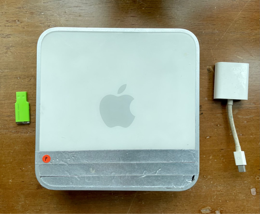 Vintage Mac mini (late 2009), Computers & Tech, Desktops on Carousell