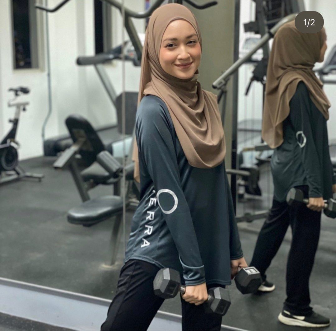 Xierra Modest Basic Dri-X, Women's Fashion, Activewear on Carousell