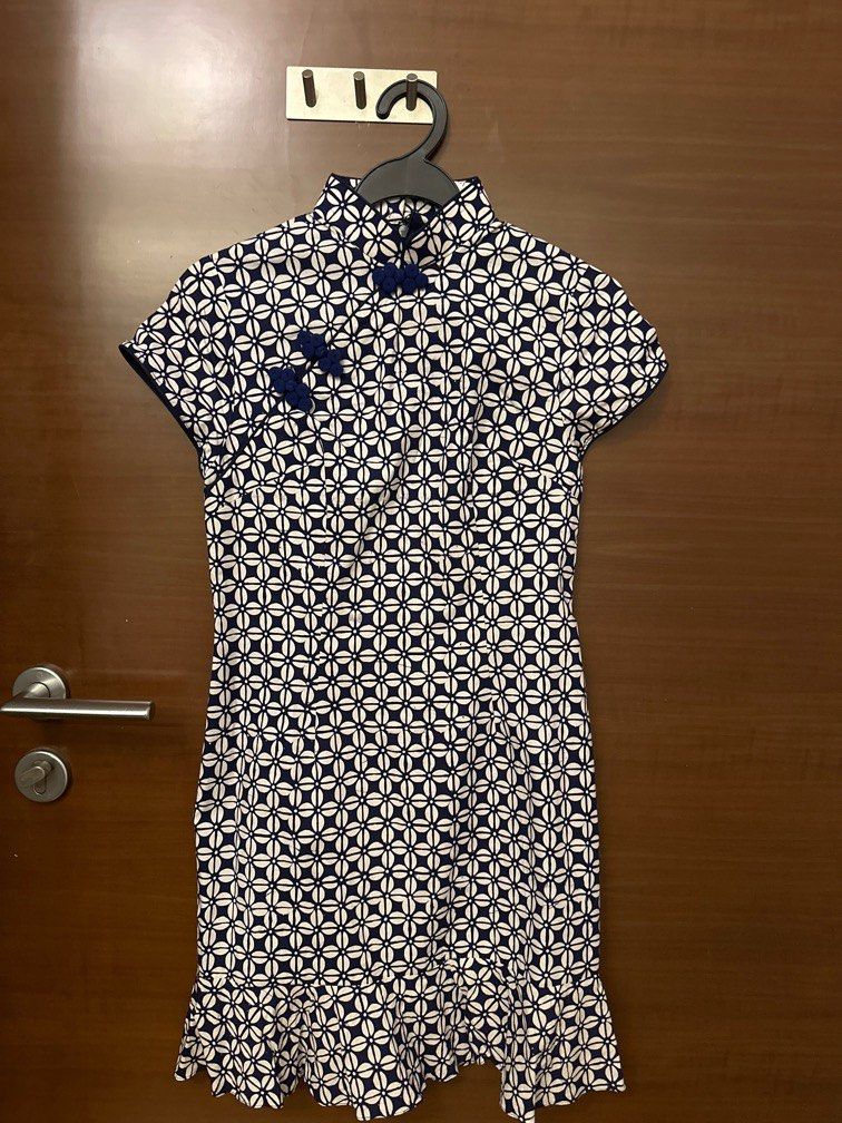 Yeomama batik cheongsam uk 6, Women's Fashion, Dresses & Sets, Dresses ...