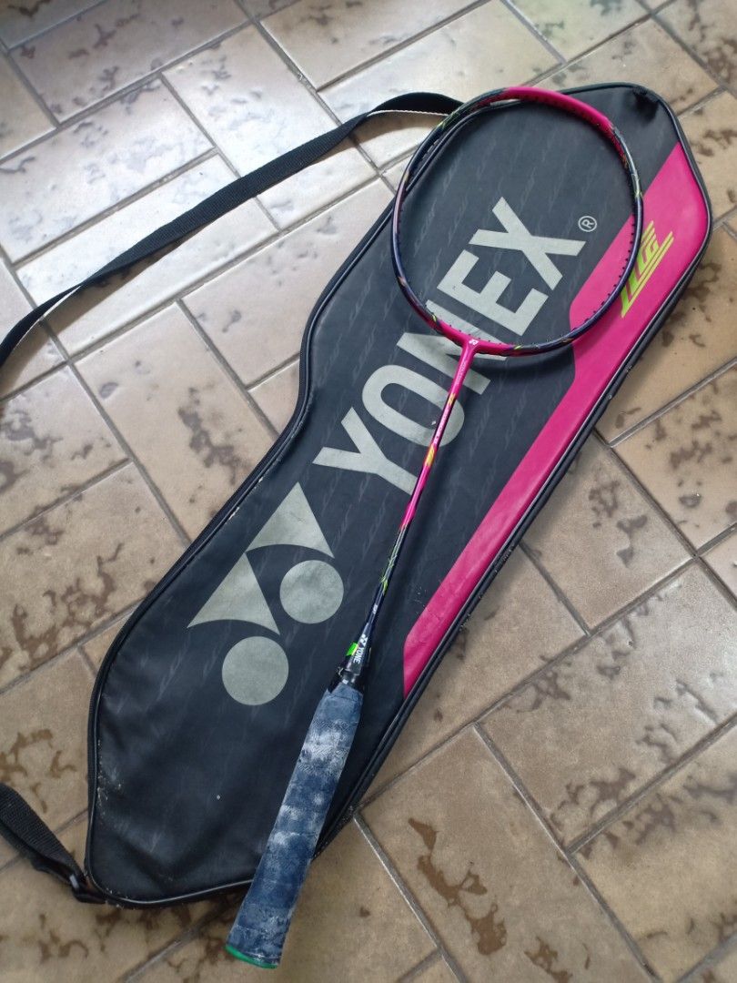 Yonex Voltric ZZ force II Lee Chong Wei badminton racket, Sports ...