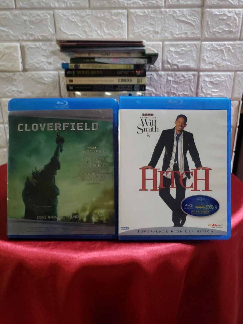 10 X DVD for RM180.00 - 300 / cloverfield / ice age / hitch / hulk ...