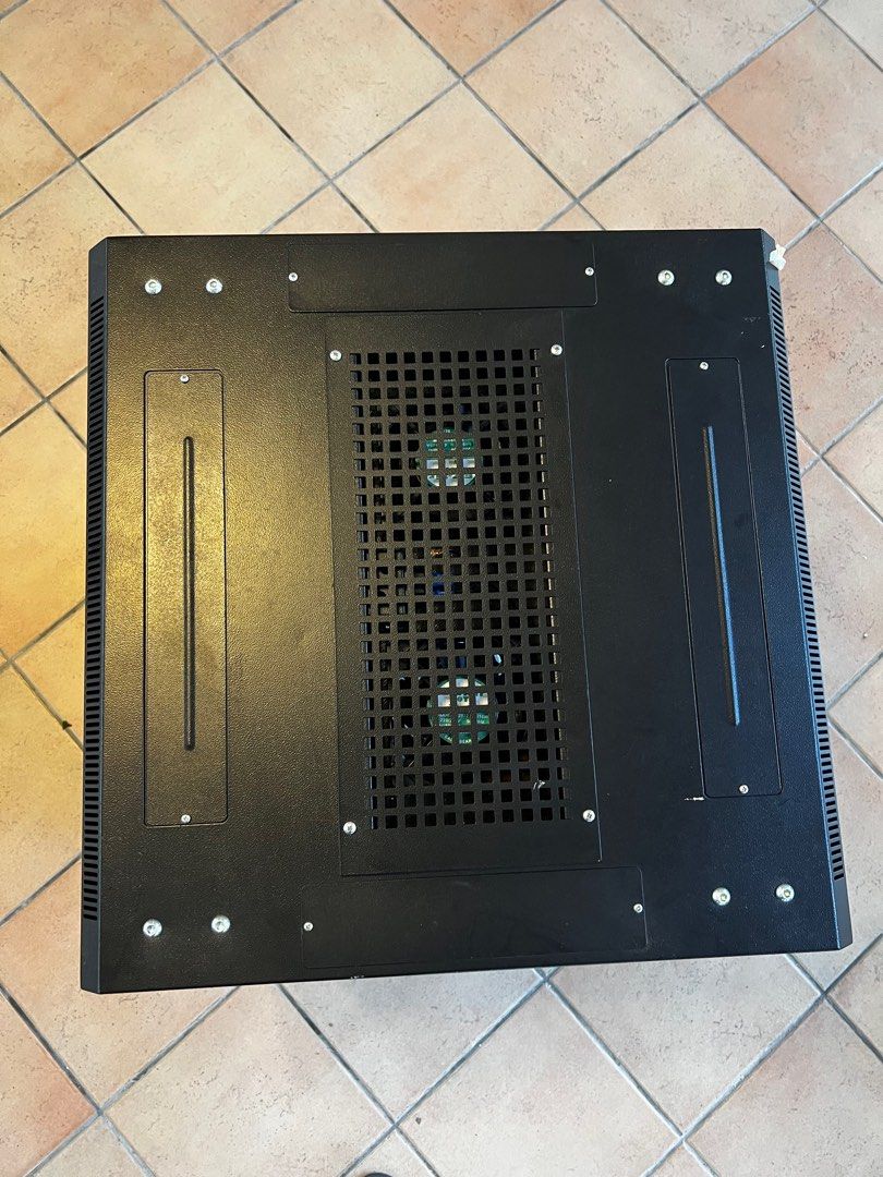 12U Computer / Network cabinet., Computers & Tech, Office & Business ...