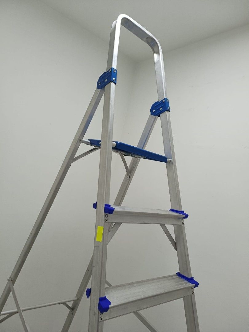 9 feet 8-steps ladder, Furniture & Home Living, Home Improvement ...