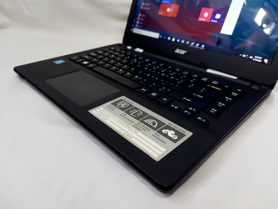 Acer Aspire ES 14 Intel Pentium N3700 7th Gen QUADCORE (4CPU'S) 4GB Ram ...