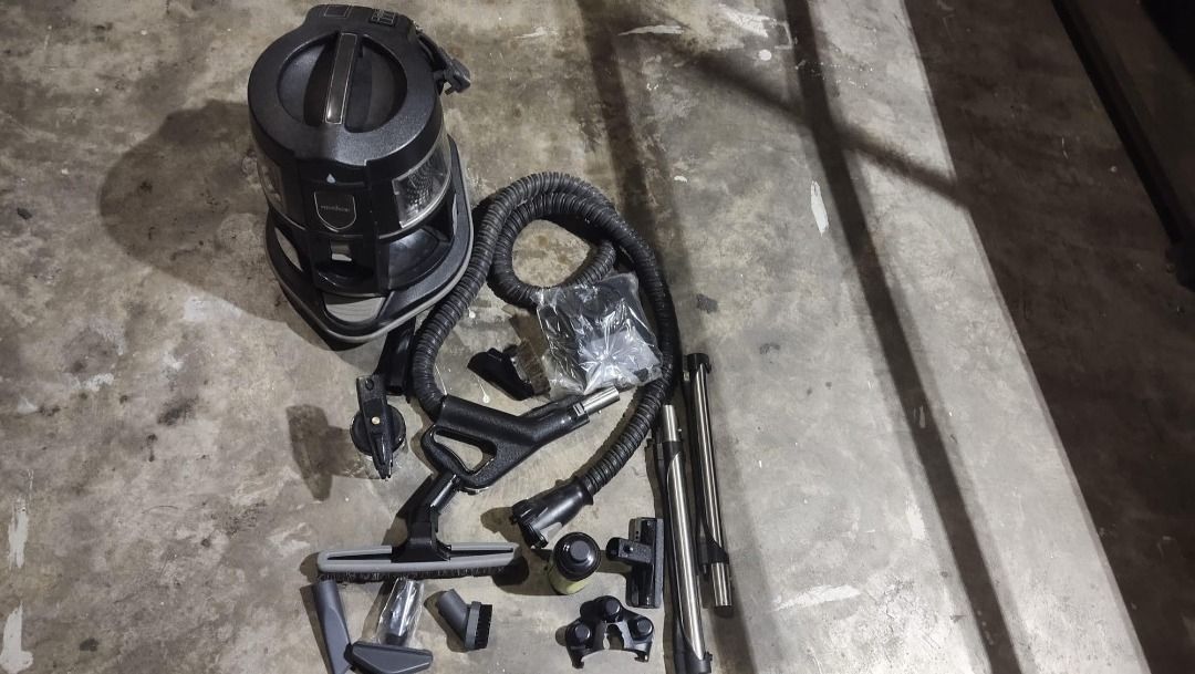 BN Rainbowmate + e2i Rainbow illuminate vacuum cleaner , Furniture ...