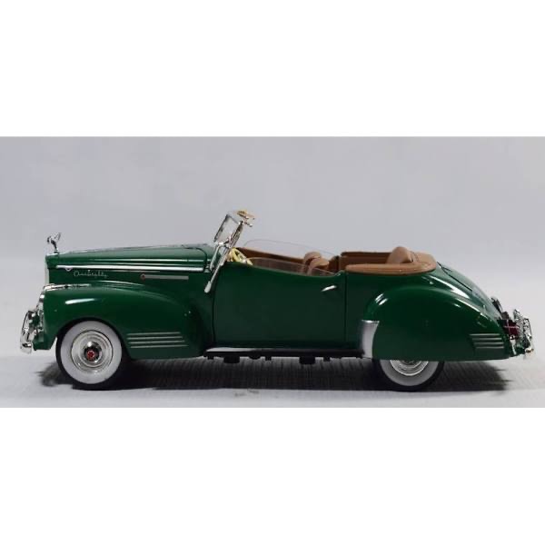 BNIB: 1941 Packard Darrin One Eighty Green 1/32 Diecast Car Model by ...