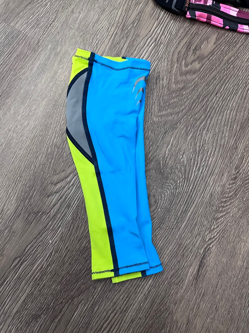 Calf compressions, Sports Equipment, Other Sports Equipment and ...
