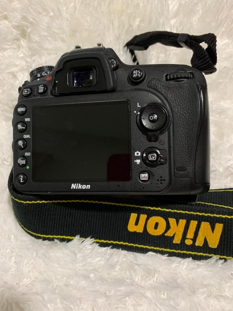Camera D7200 set, Photography, Cameras on Carousell