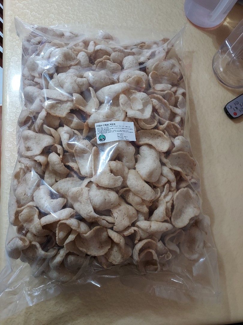 Fish Crackers - 1KG, Food & Drinks, Packaged & Instant Food on Carousell