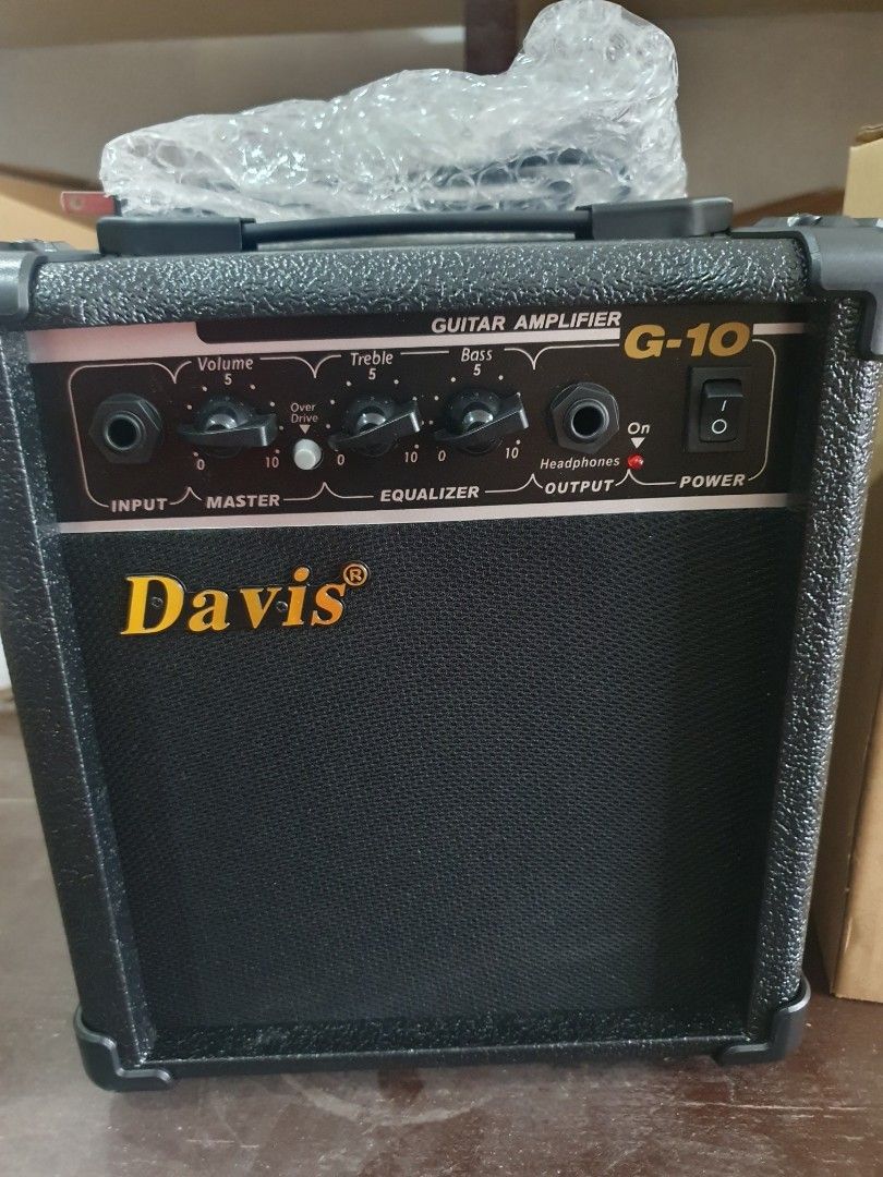 Davis G-10 Guitar Amplifier 10watts, Hobbies & Toys, Music & Media ...