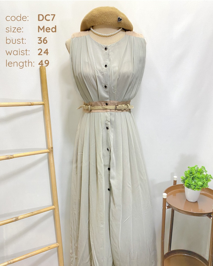 DC7 - gray button down maxi dress on Carousell