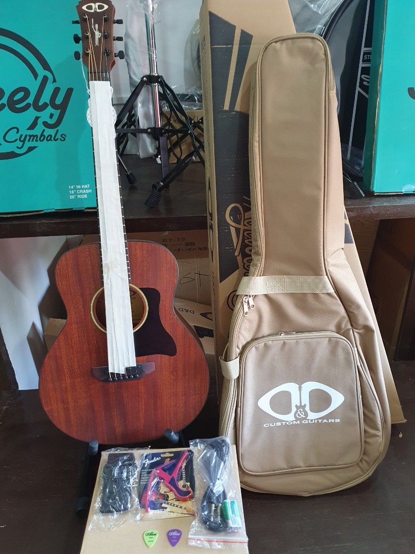 D&D Django Jr Barbie Almalbis w/full freebies, Hobbies & Toys, Music ...