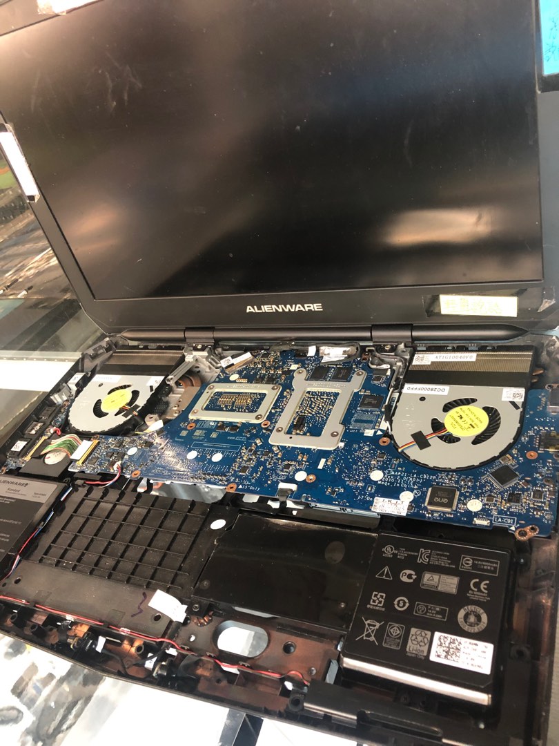 Dell Alienware 17R2 原裝keyboard 鍵盤（包即場更換維修，收費公道。）, 電腦＆科技, 電腦周邊及配件, 電腦鍵盤及 ...