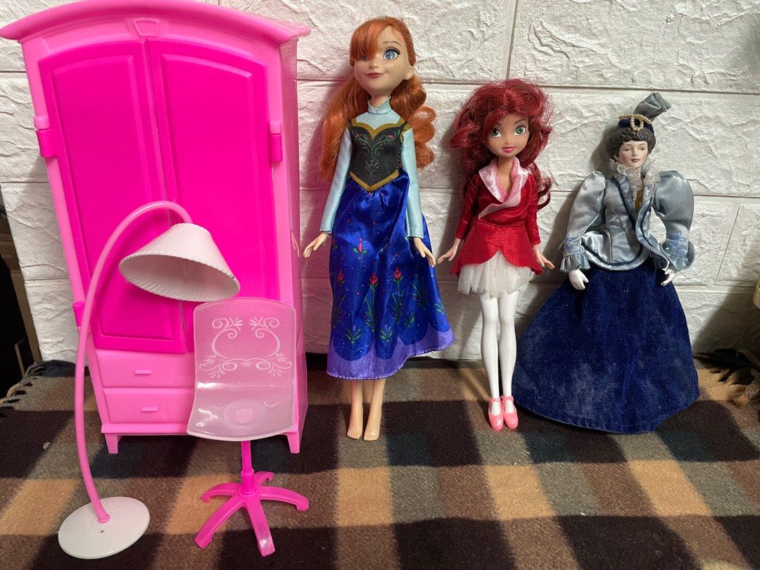 Disney anna, tinkerbell friend take all, Hobbies & Toys, Toys & Games ...