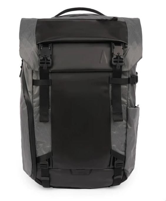 Errant Pro X-Pac (Gray) with free CB-1 Camera Insert (All New), Men's ...