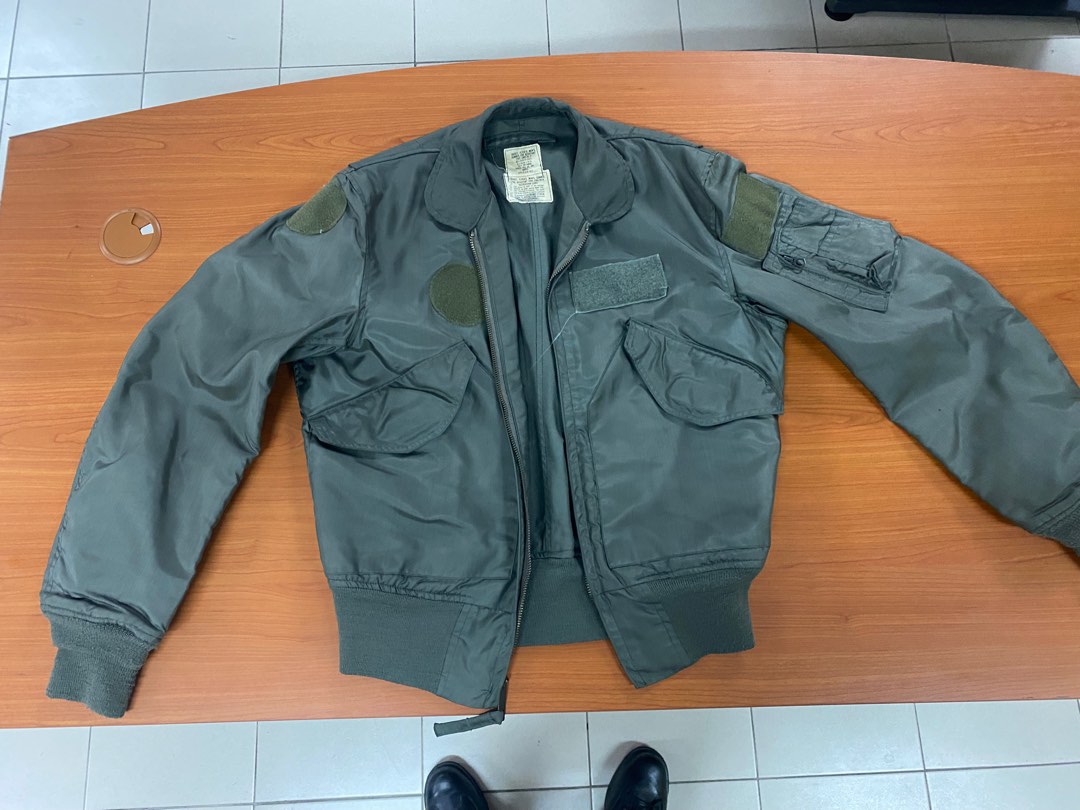 Flight Jacket USAF Original, Hobbies & Toys, Collectibles & Memorabilia ...