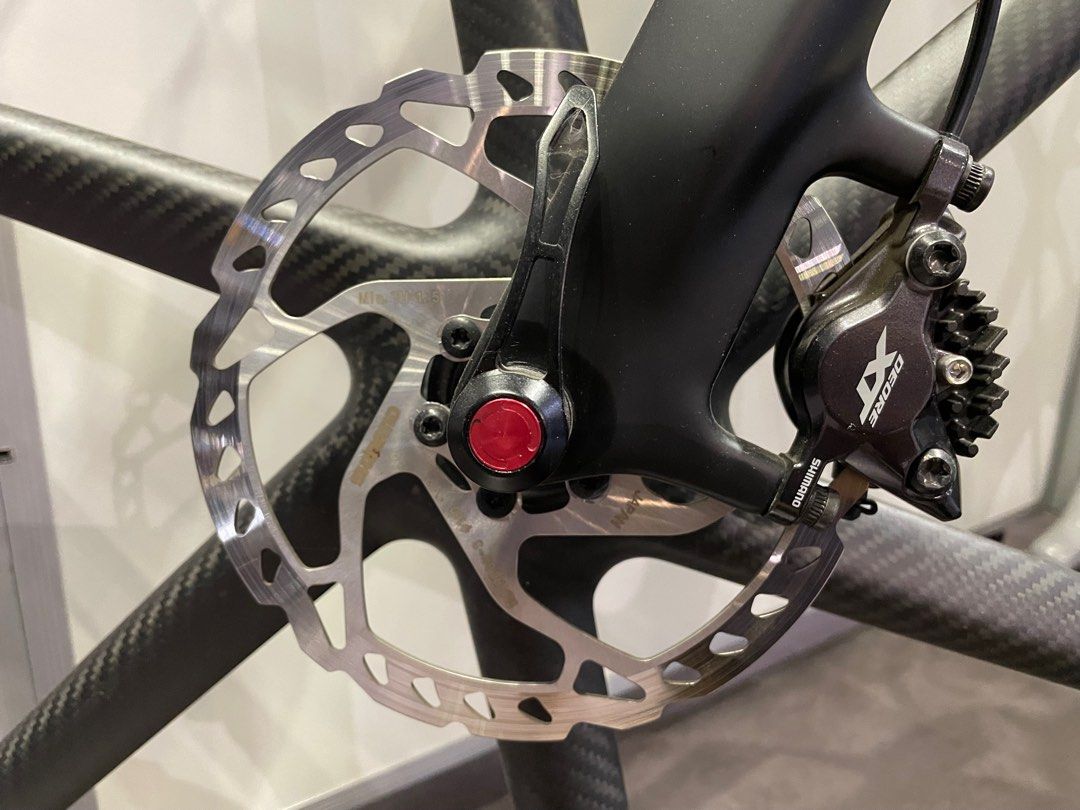 Full carbon bike with shimano brakes, Sports Equipment, Bicycles ...