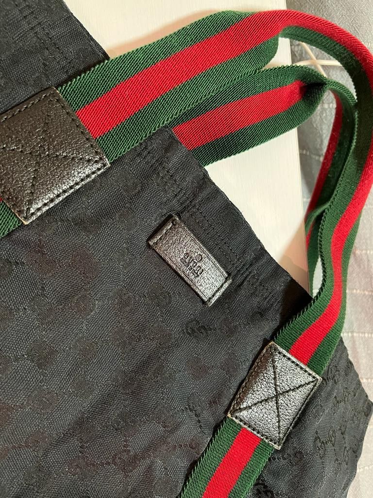Gucci A4 size, 女裝, 手袋及銀包, Tote Bags - Carousell
